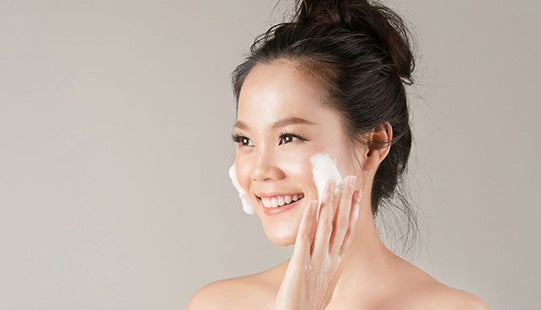 The Secret to Japanese Mochi Skin – DHC India